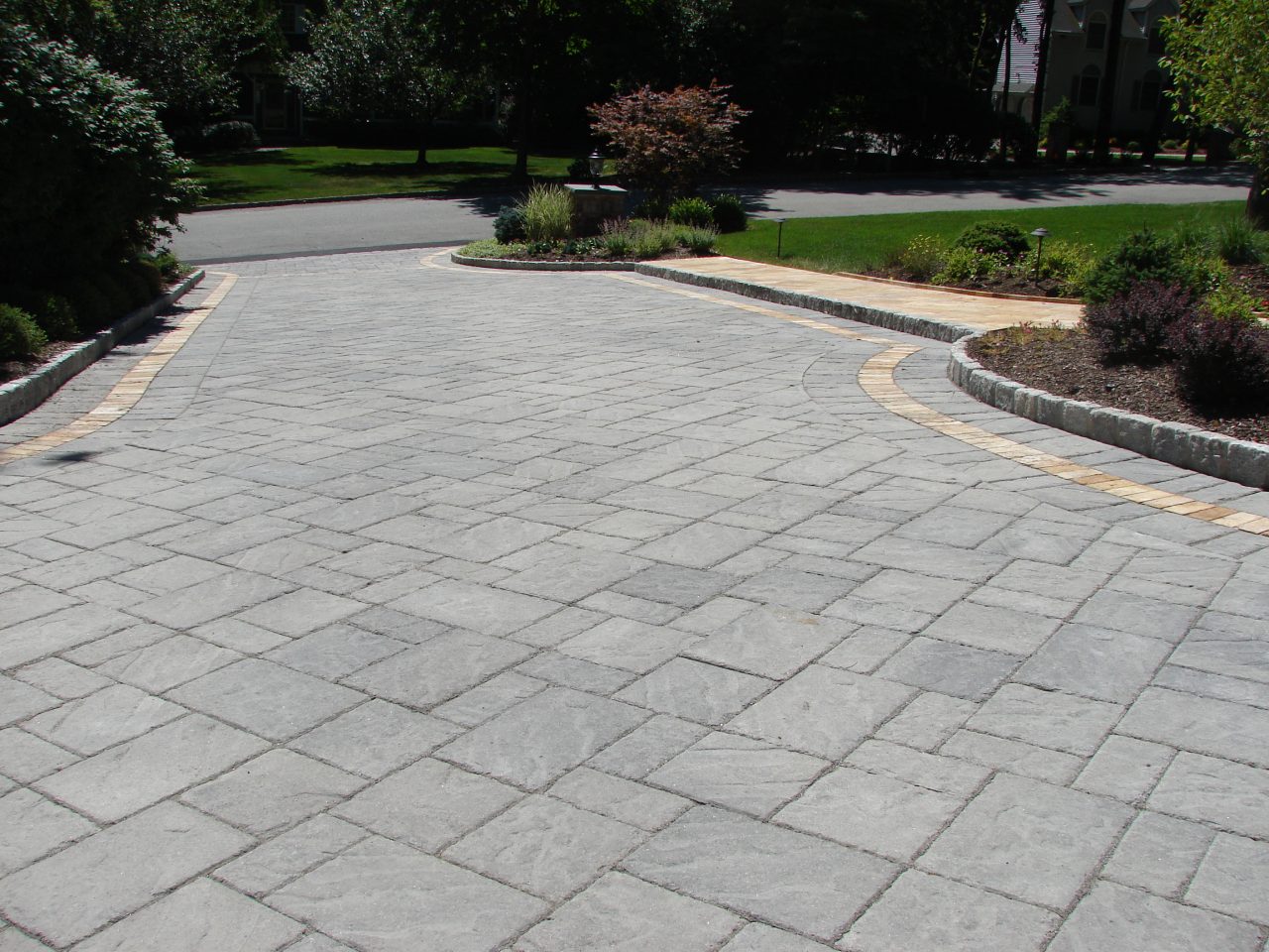 Driveways | Eden Design Landscape Architects